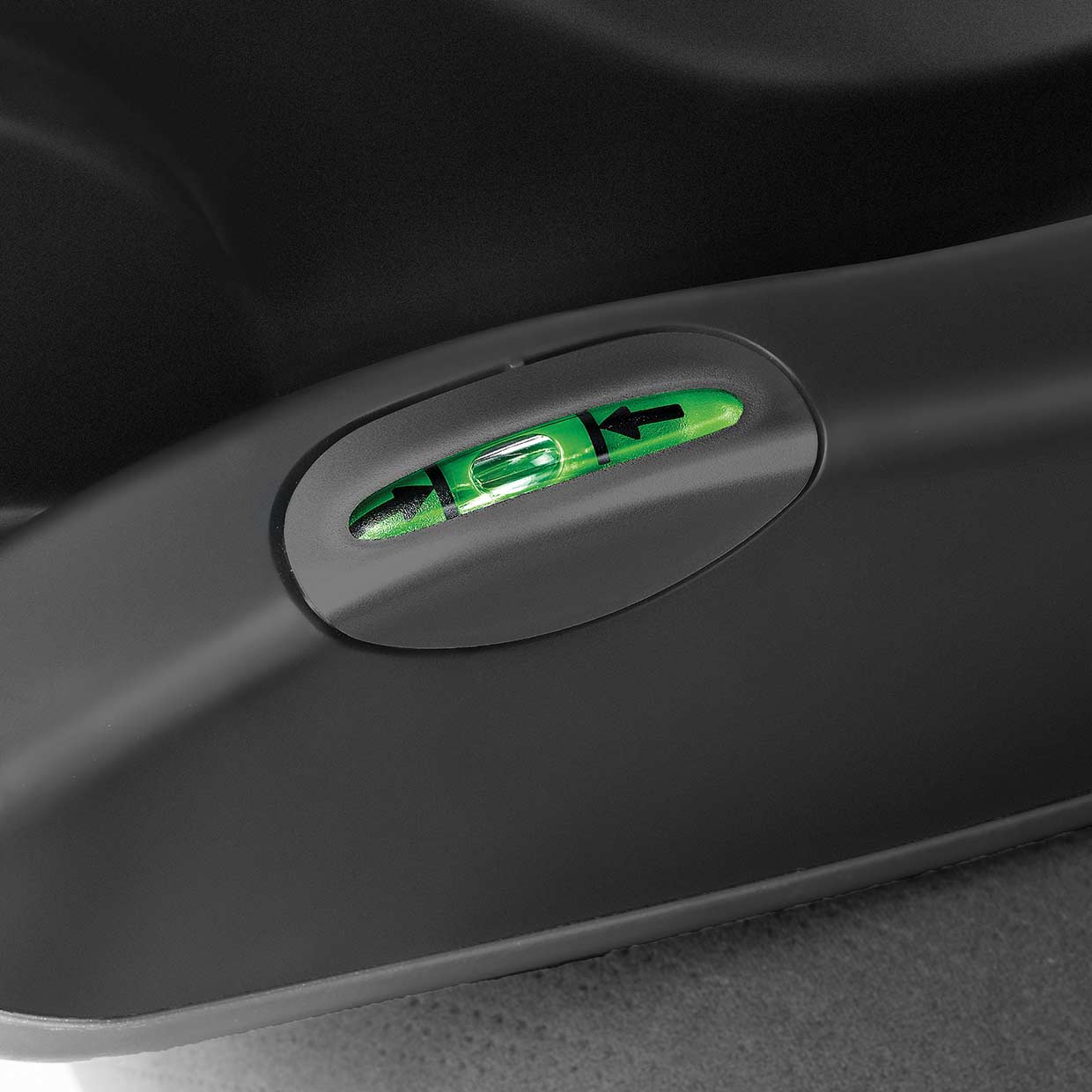 How to Safely Position Your Newborn in a Car Seat | Chicco